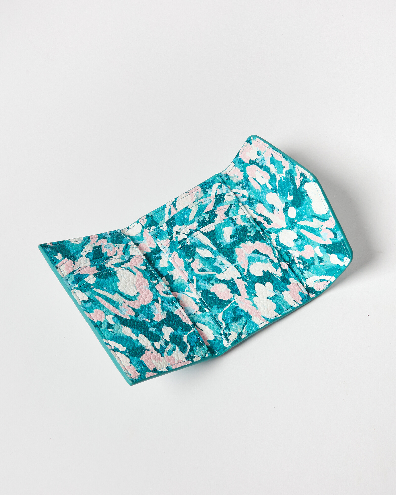 Alani Fold Out Card Holders | Oliver Bonas