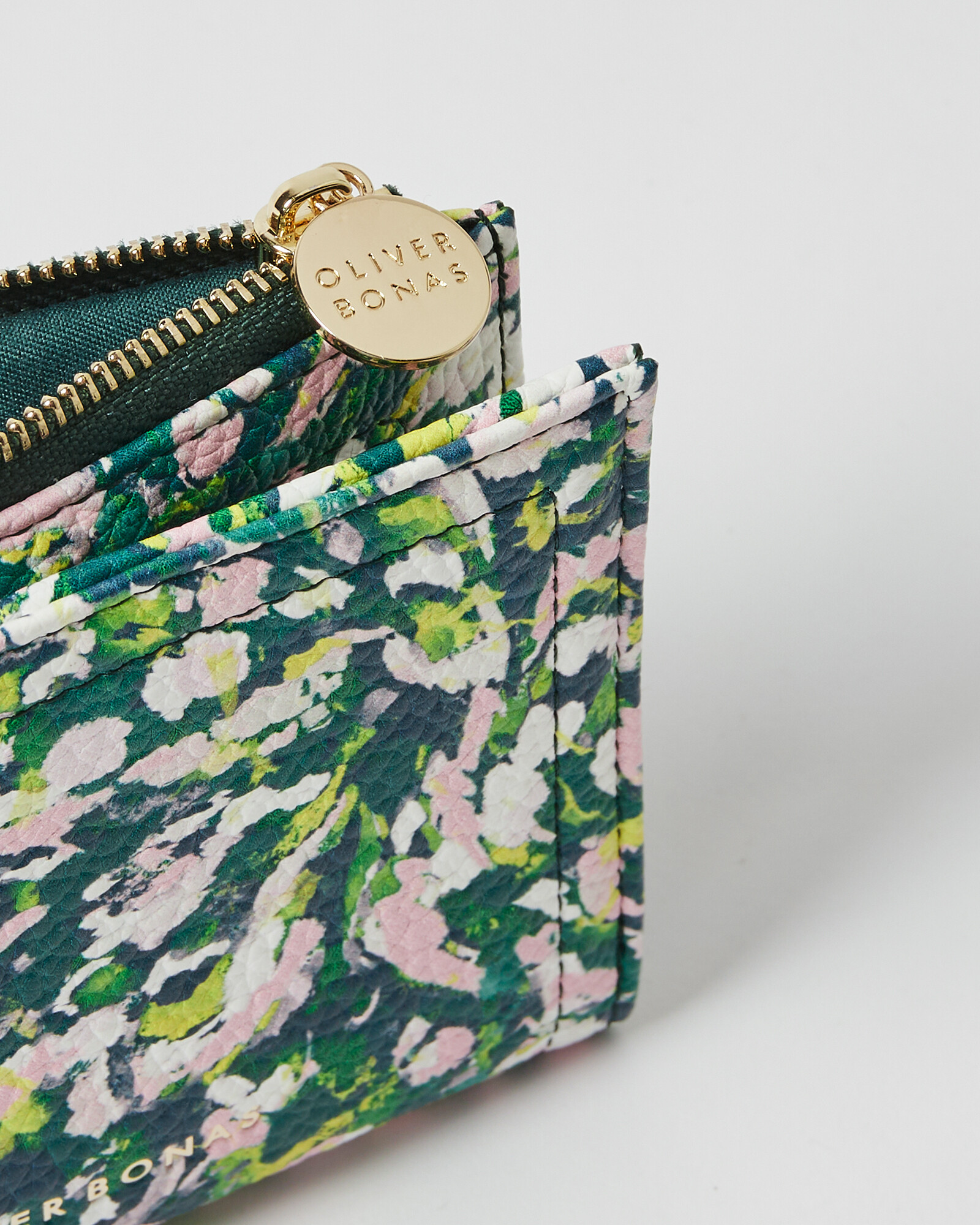 Kinley Green Swirl Print Zipped Coin Purse | Oliver Bonas