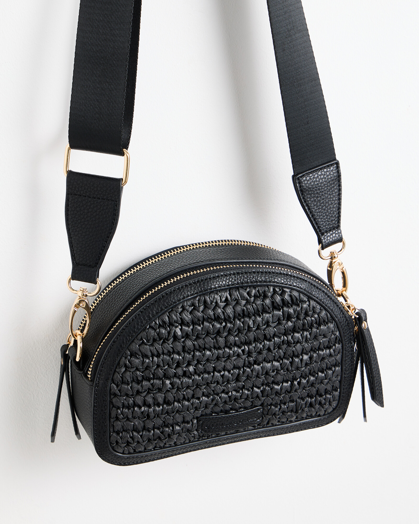 Sophia Black Raffia Weave Crossbody Bag | Oliver Bonas