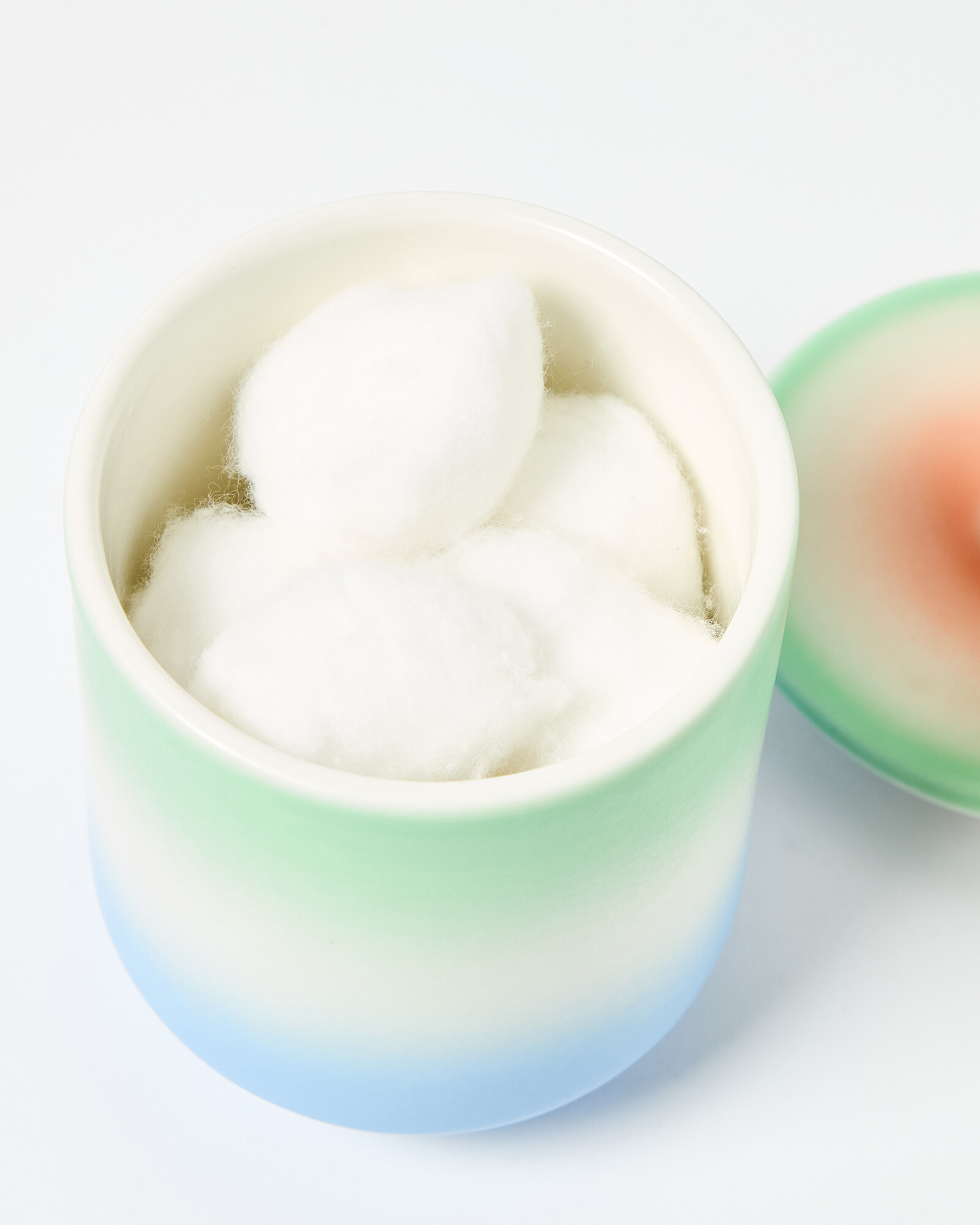 Coquille Ombre Green Ceramic Bathroom Pot | Oliver Bonas