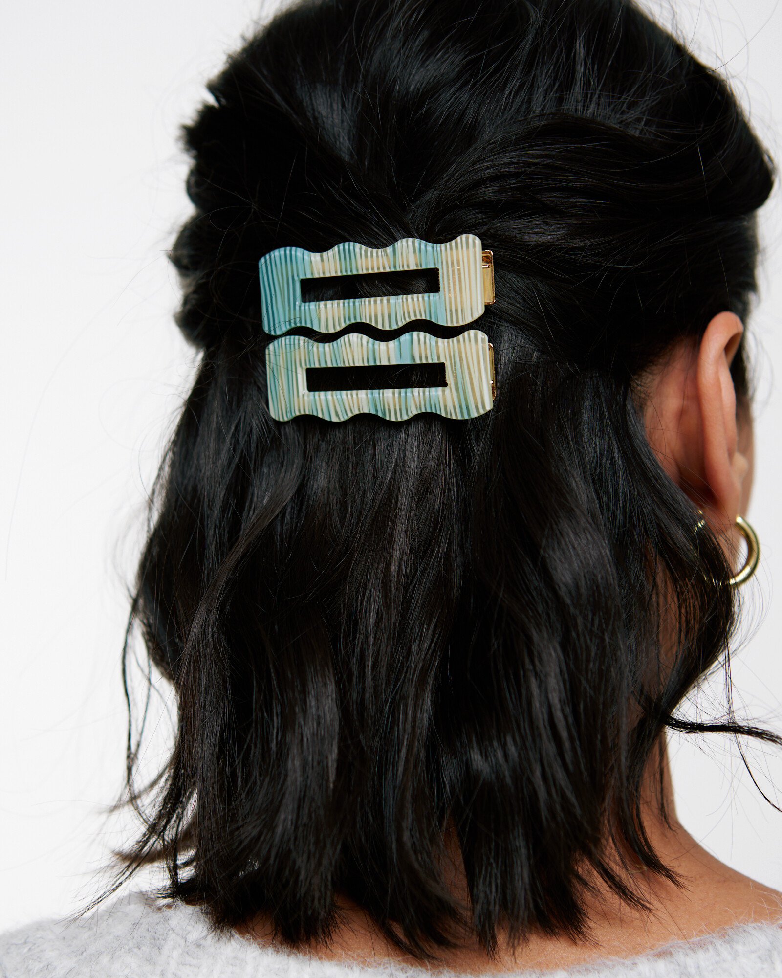 Cleo Green Wavy Hair Clips Pack of Two | Oliver Bonas