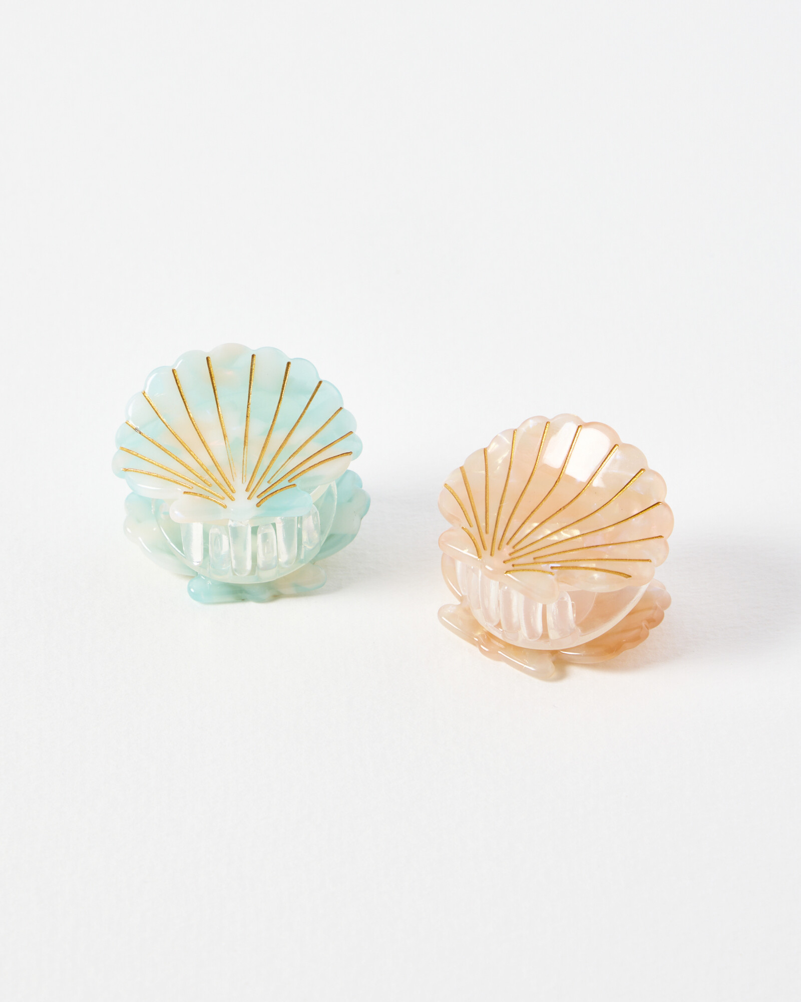 Bronte Shell Hair Claw Clips Set of Two | Oliver Bonas