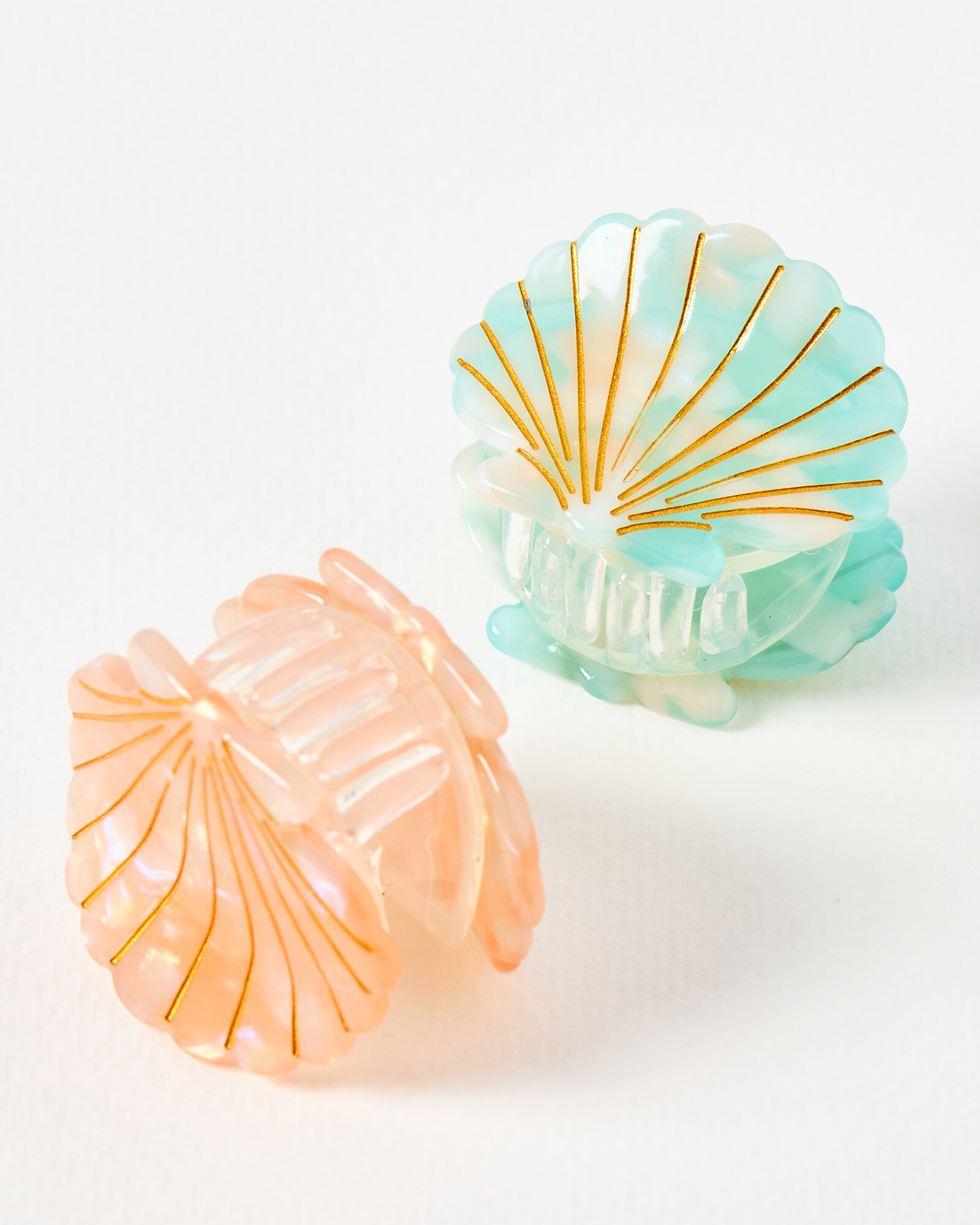 Bronte Shell Hair Claw Clips Set of Two | Oliver Bonas
