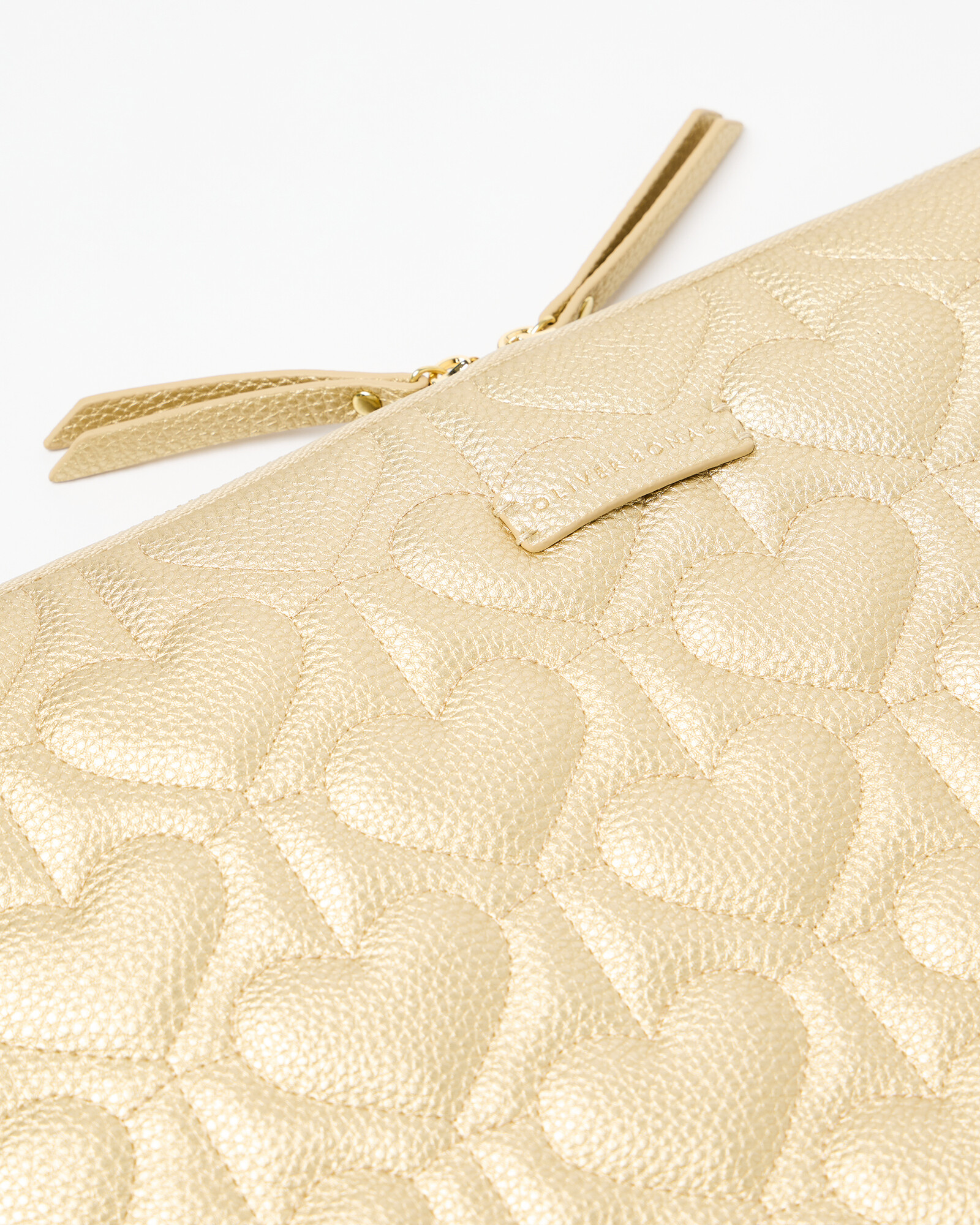 Embroidered Heart Gold Laptop Case | Oliver Bonas