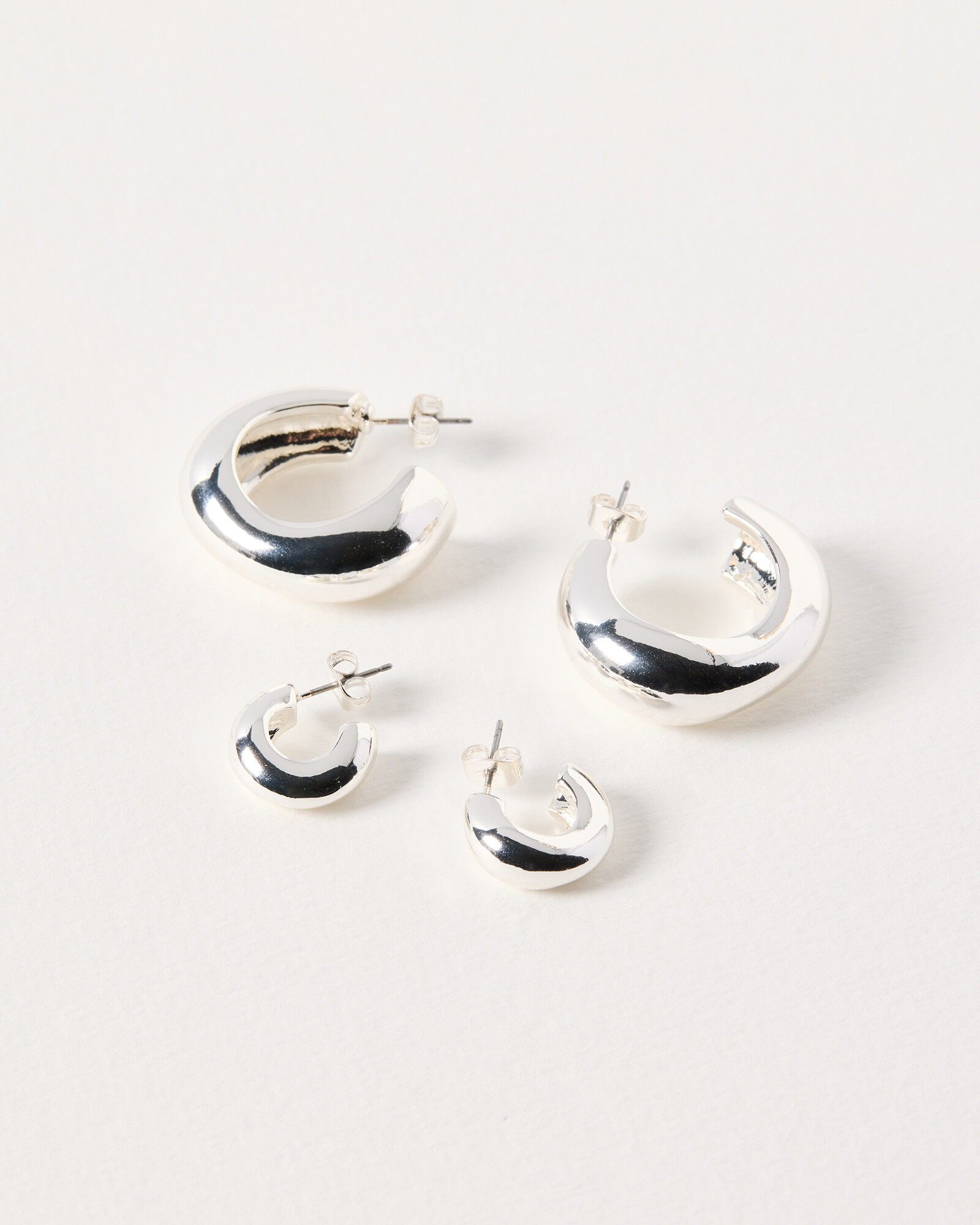 Heather Chunky Silver Tone Hoop Earrings Set of Four | Oliver Bonas