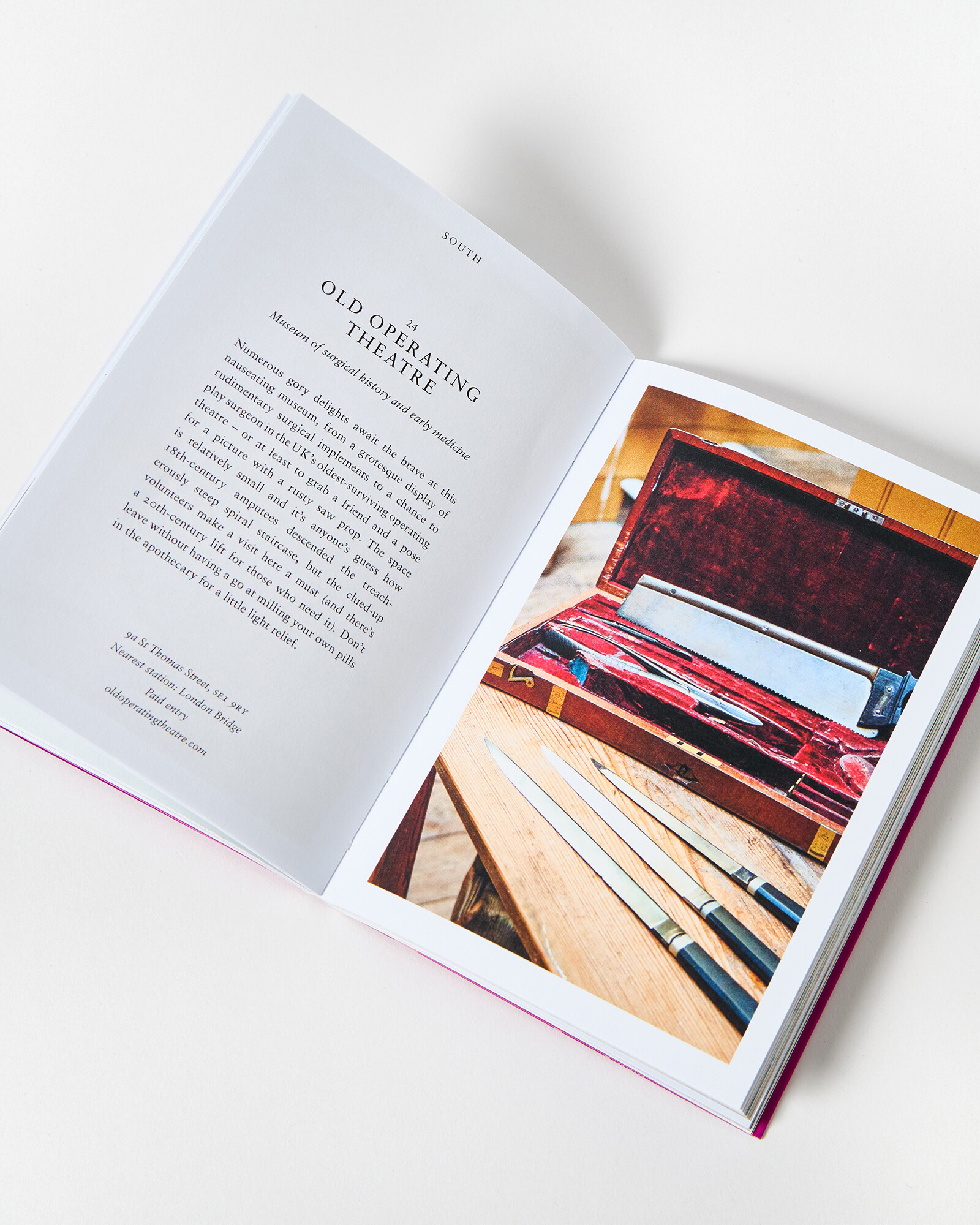 London Museums Mini Travel Book | Oliver Bonas
