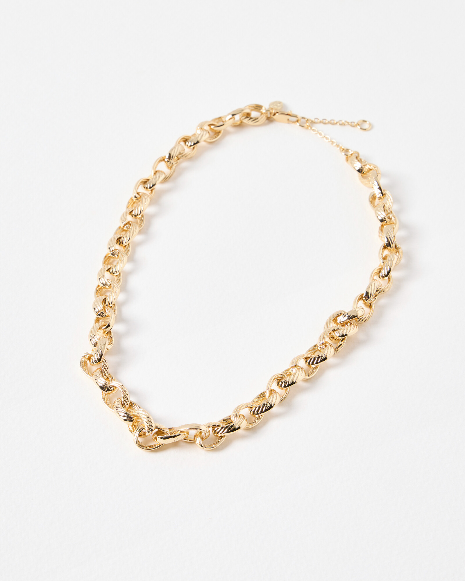 Elna Twisted Links Gold Tone Collar Necklace | Oliver Bonas