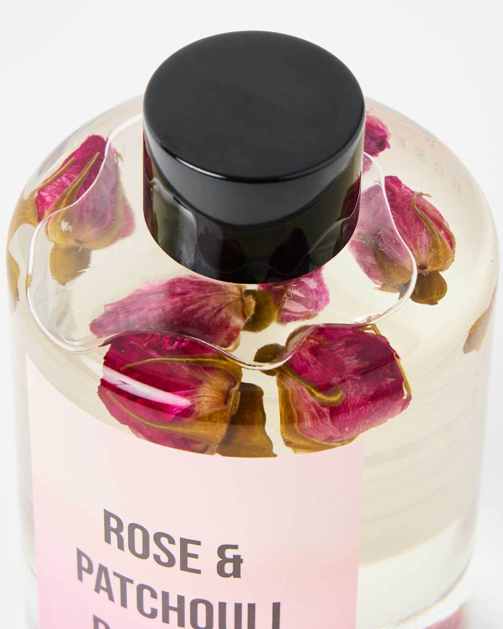 Rose Bud & Patchouli Scented Bath Oil | Oliver Bonas