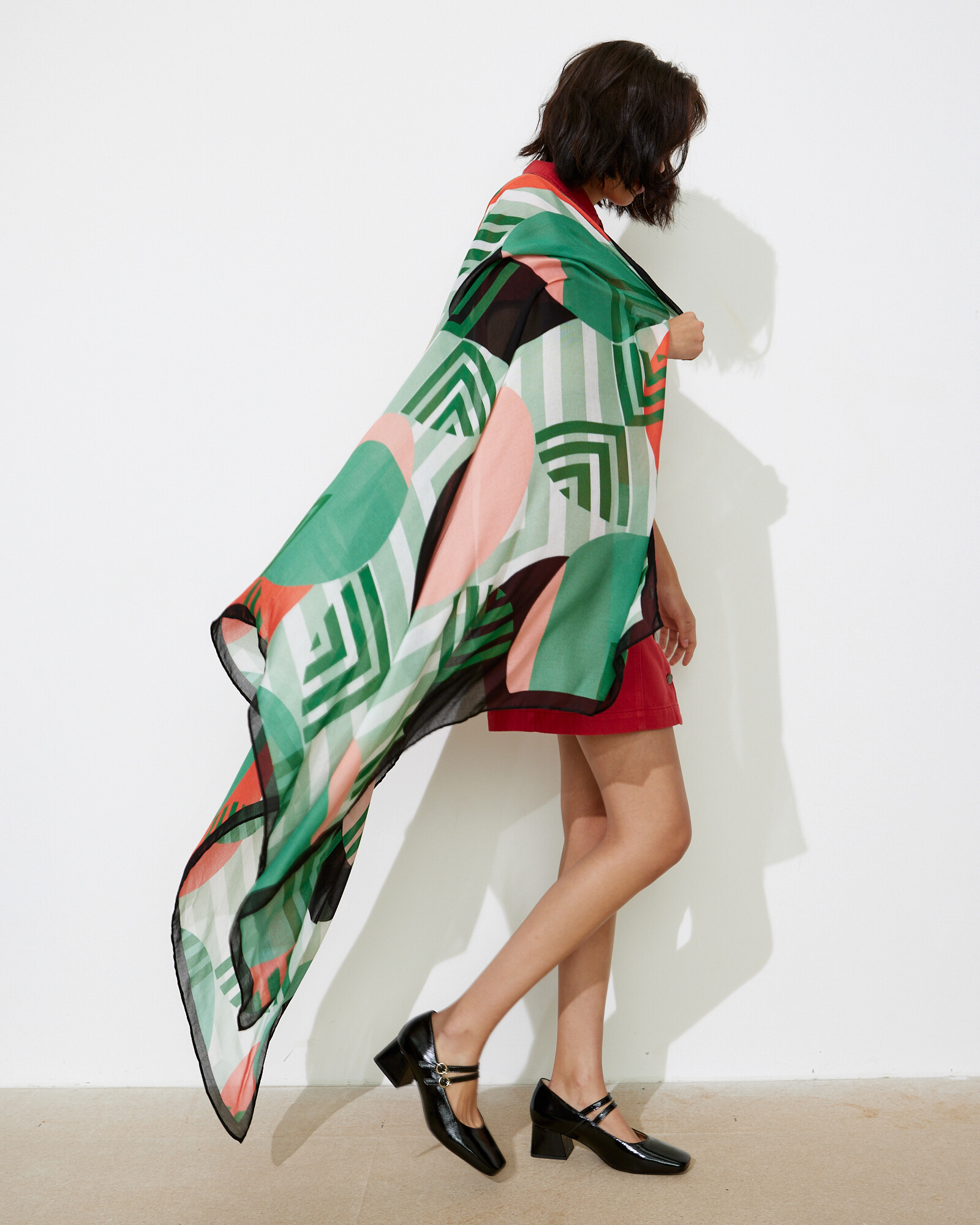 Green Geometric Circle Lightweight Scarf | Oliver Bonas