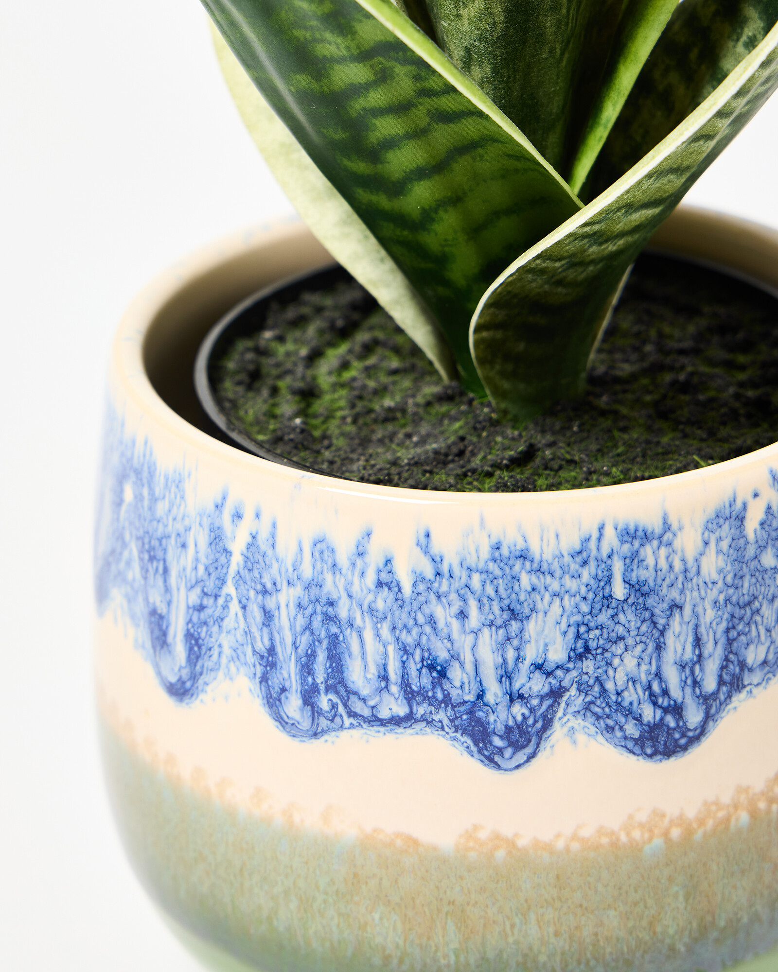 Aria Blue Ceramic Plant Pot Small | Oliver Bonas
