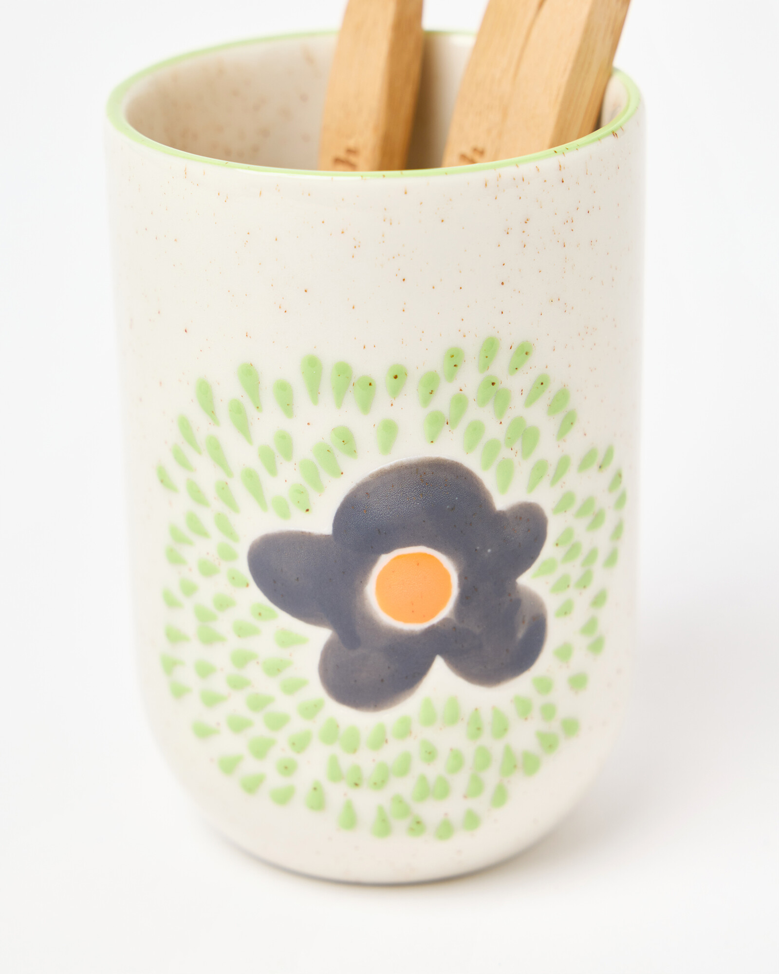 Flower White Ceramic Toothbrush Holder | Oliver Bonas