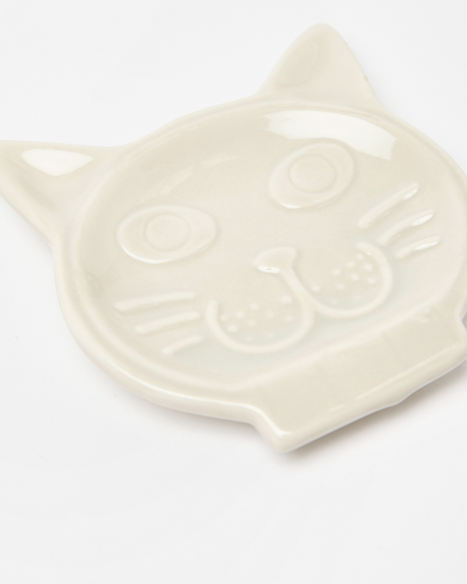 Cat White Ceramic Spoon Rest | Oliver Bonas