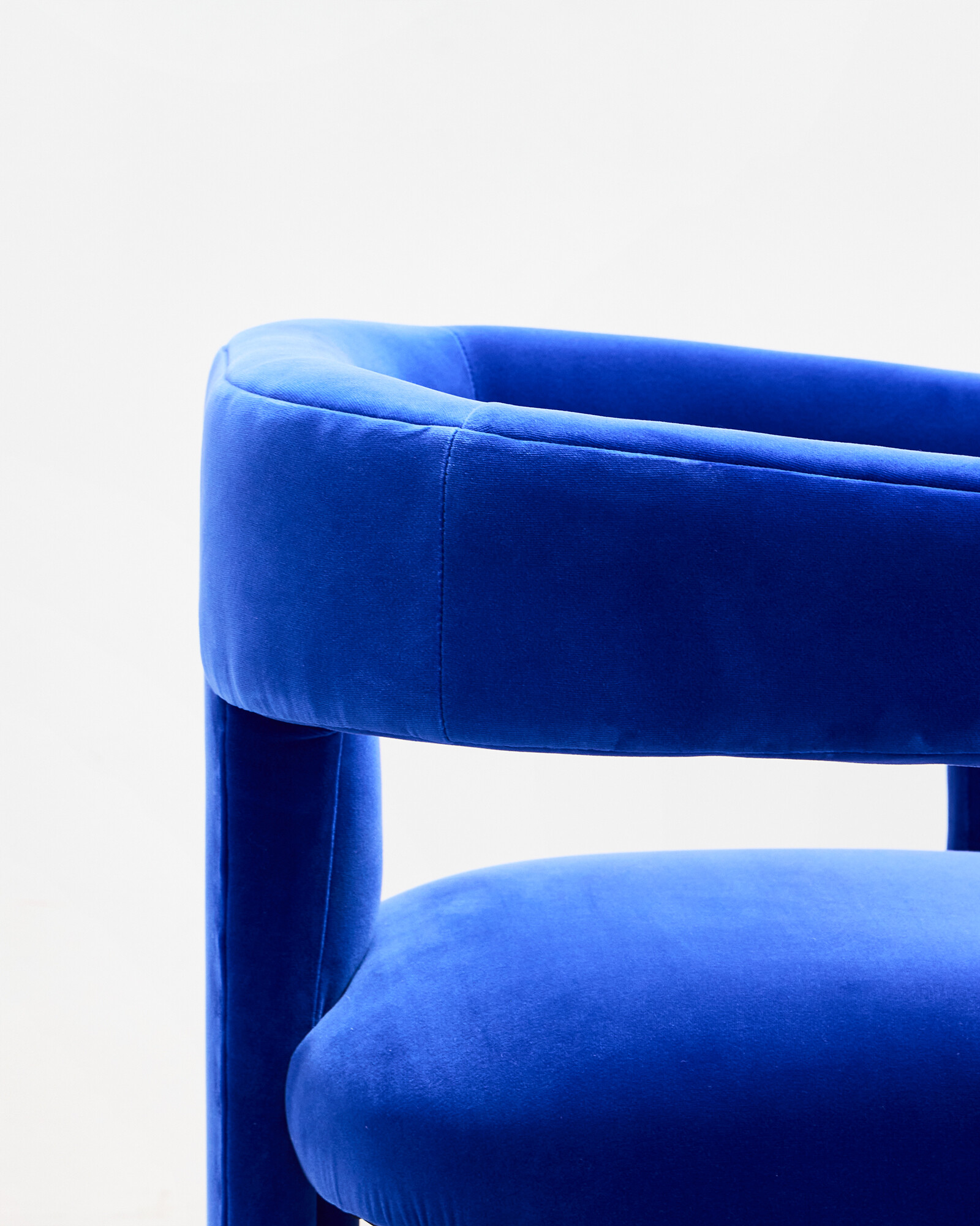 Tress Cobalt Blue Velvet Chair | Oliver Bonas