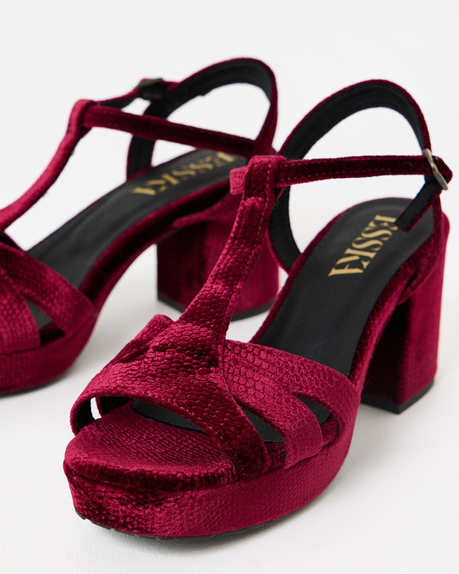 Esska Charlie Raspberry Velvet Heeled Sandals | Oliver Bonas