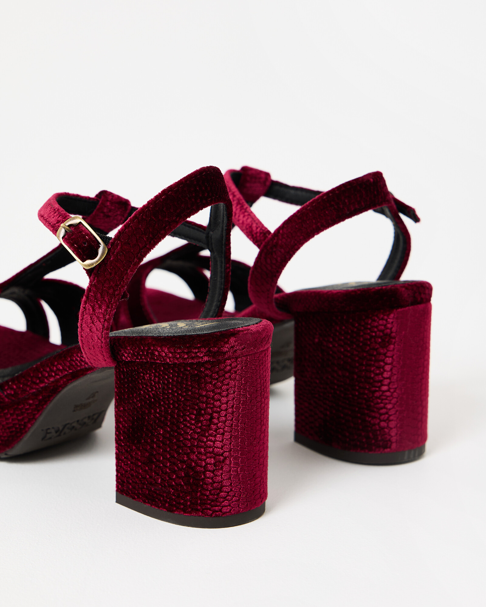 Esska Charlie Raspberry Velvet Heeled Sandals | Oliver Bonas