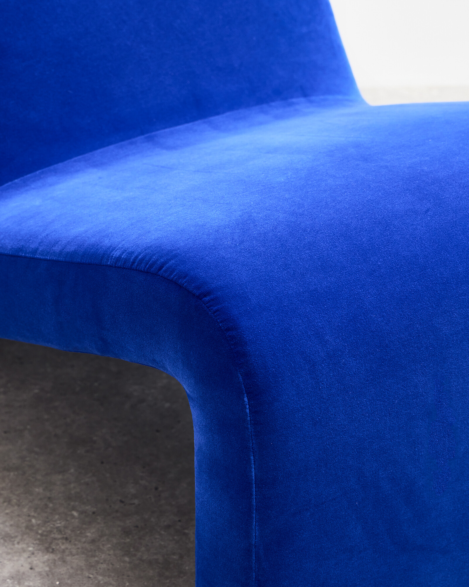 Pambo Cobalt Blue Velvet Lounge Chair | Oliver Bonas