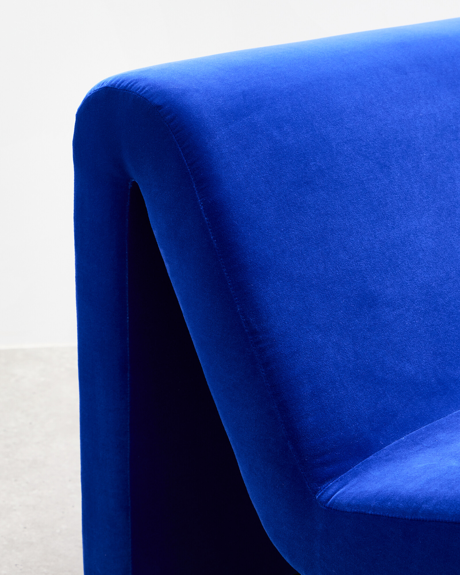 Pambo Cobalt Blue Velvet Lounge Chair | Oliver Bonas