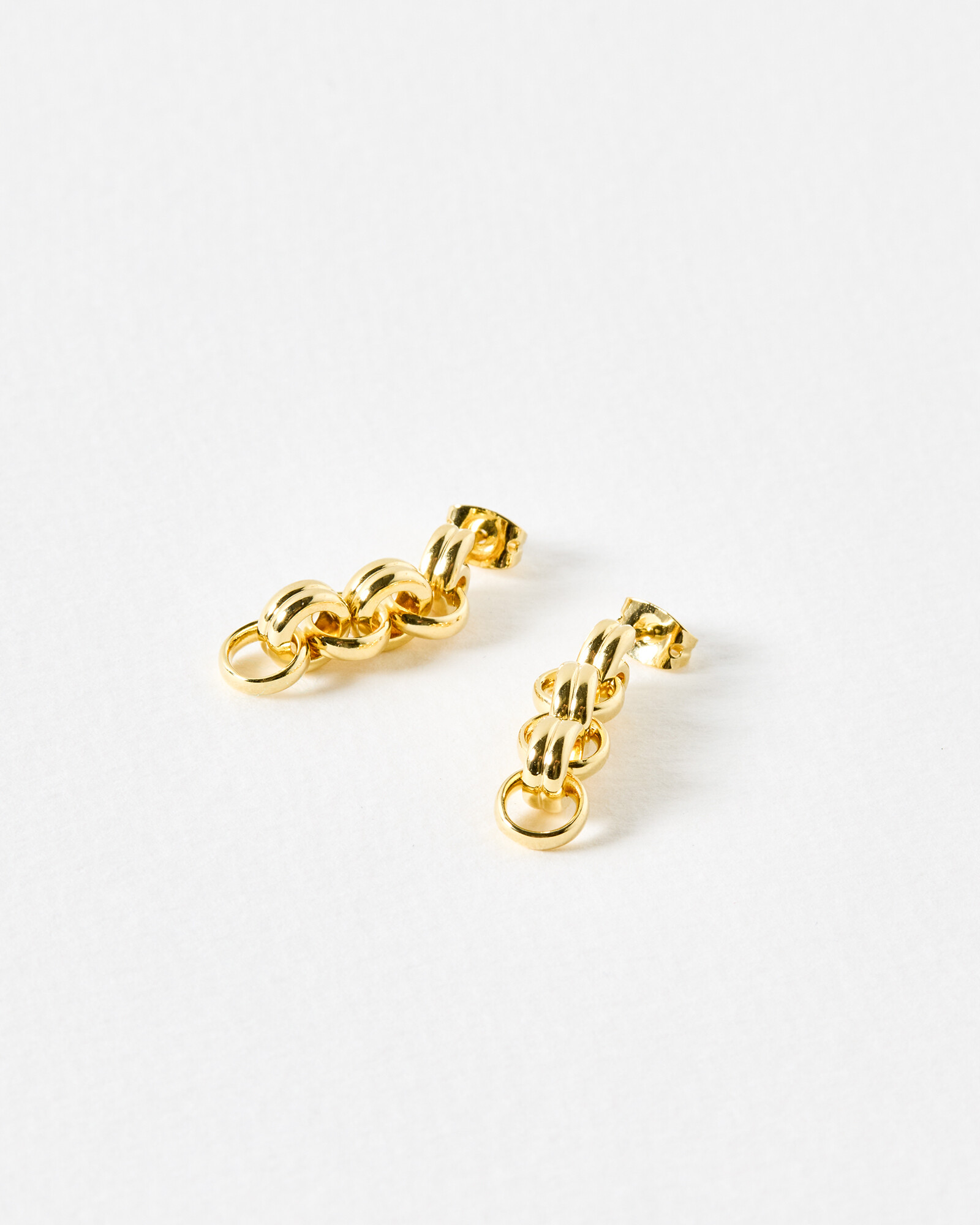 Cecelia Chunky Gold Plated Rolo Chain Earrings | Oliver Bonas