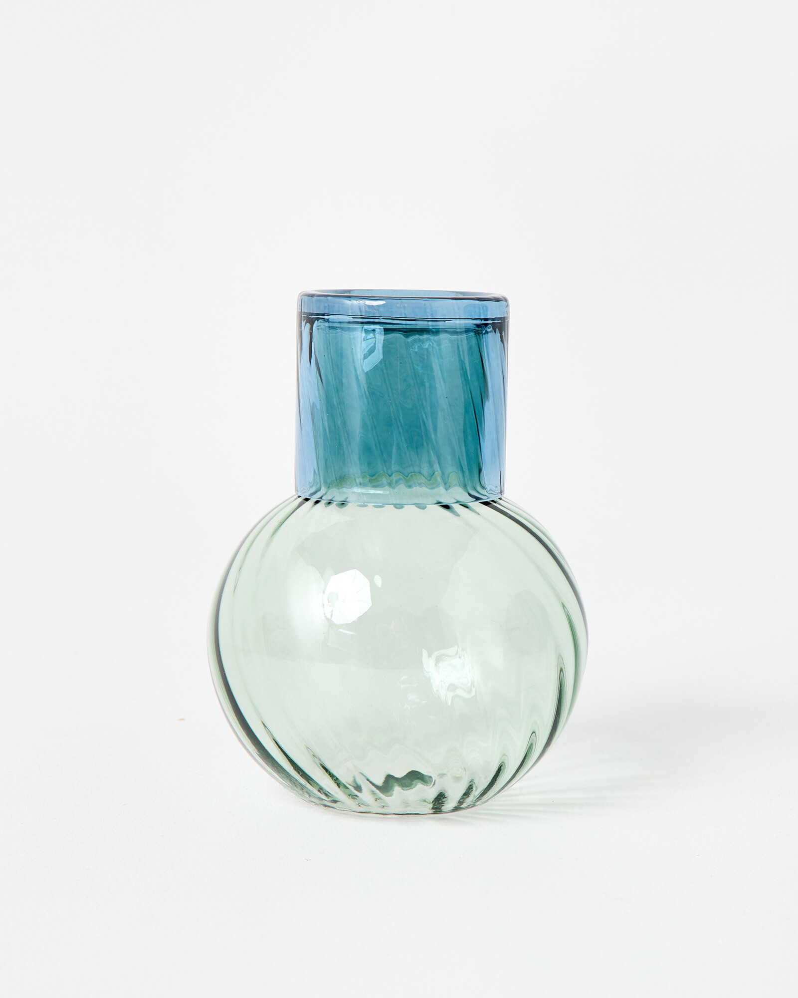 Amira Green Carafe & Tumbler Gift Set | Oliver Bonas