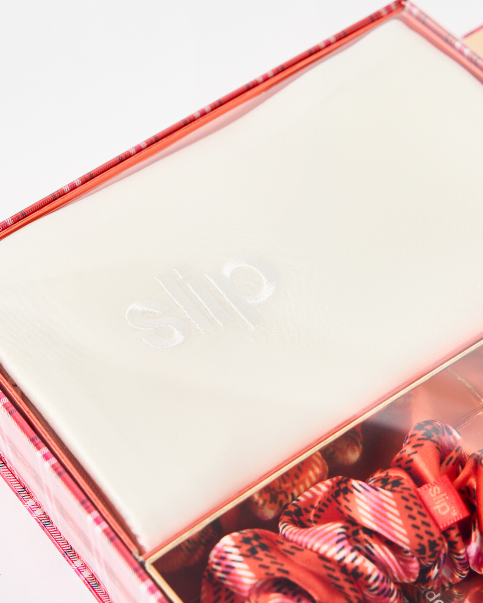 Slip Pure Silk Queen Gift Set | Oliver Bonas