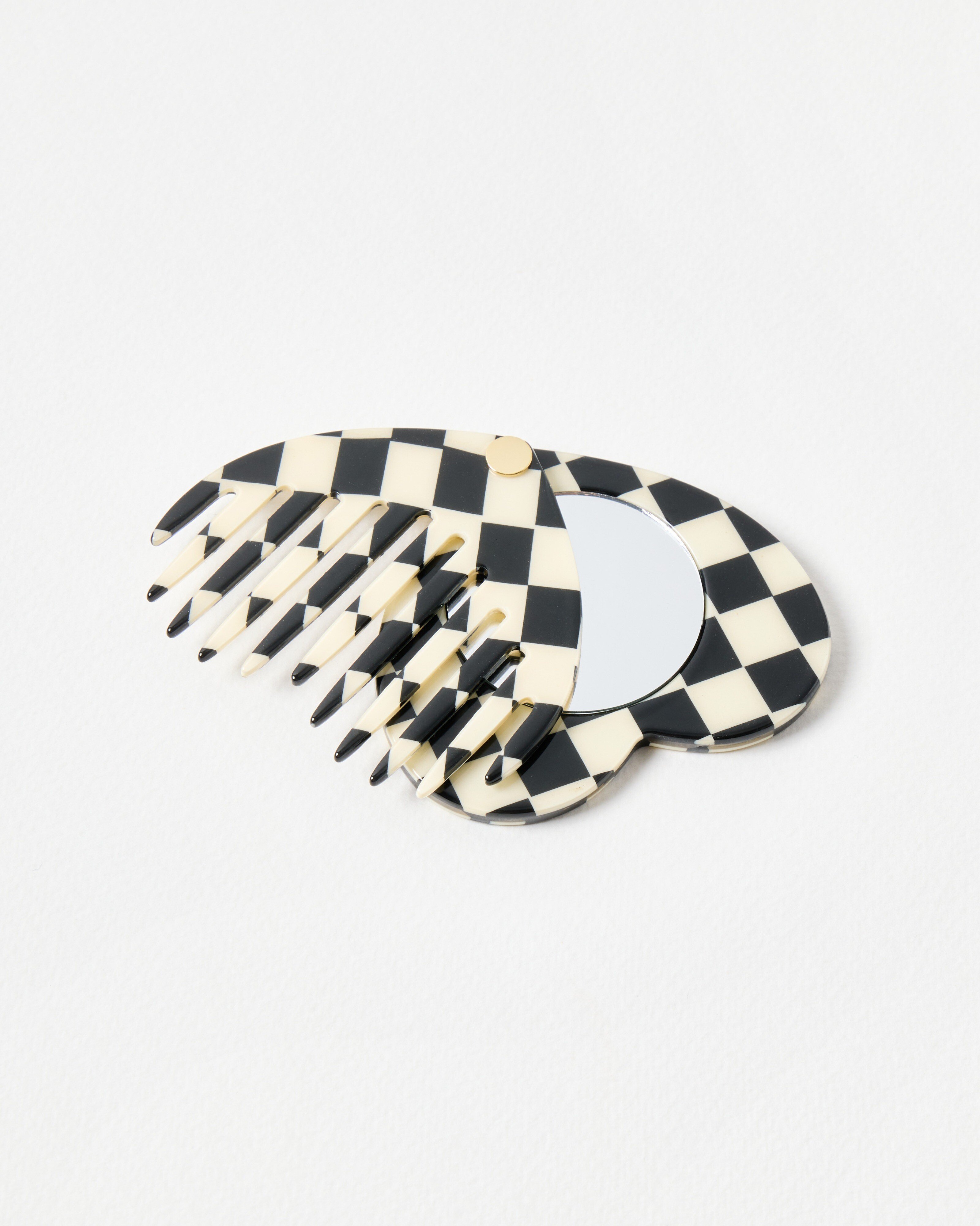 Murphy Black & White Chequerboard Heart Hair Comb & Mirror | Oliver Bonas