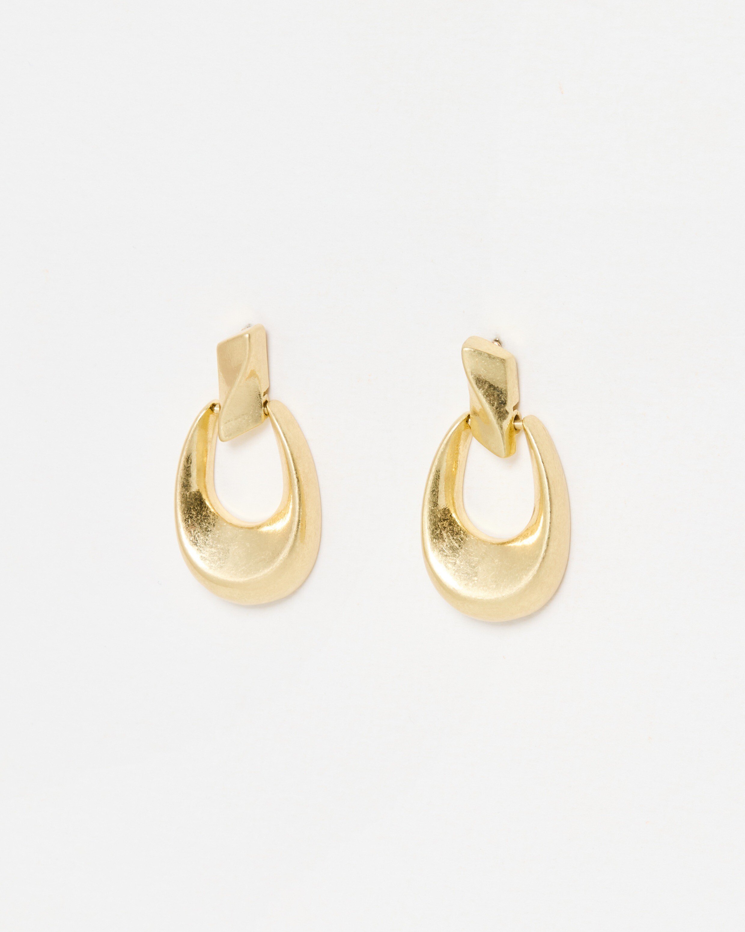 Clea Matte Gold Tone Loop Drop Earrings | Oliver Bonas IE