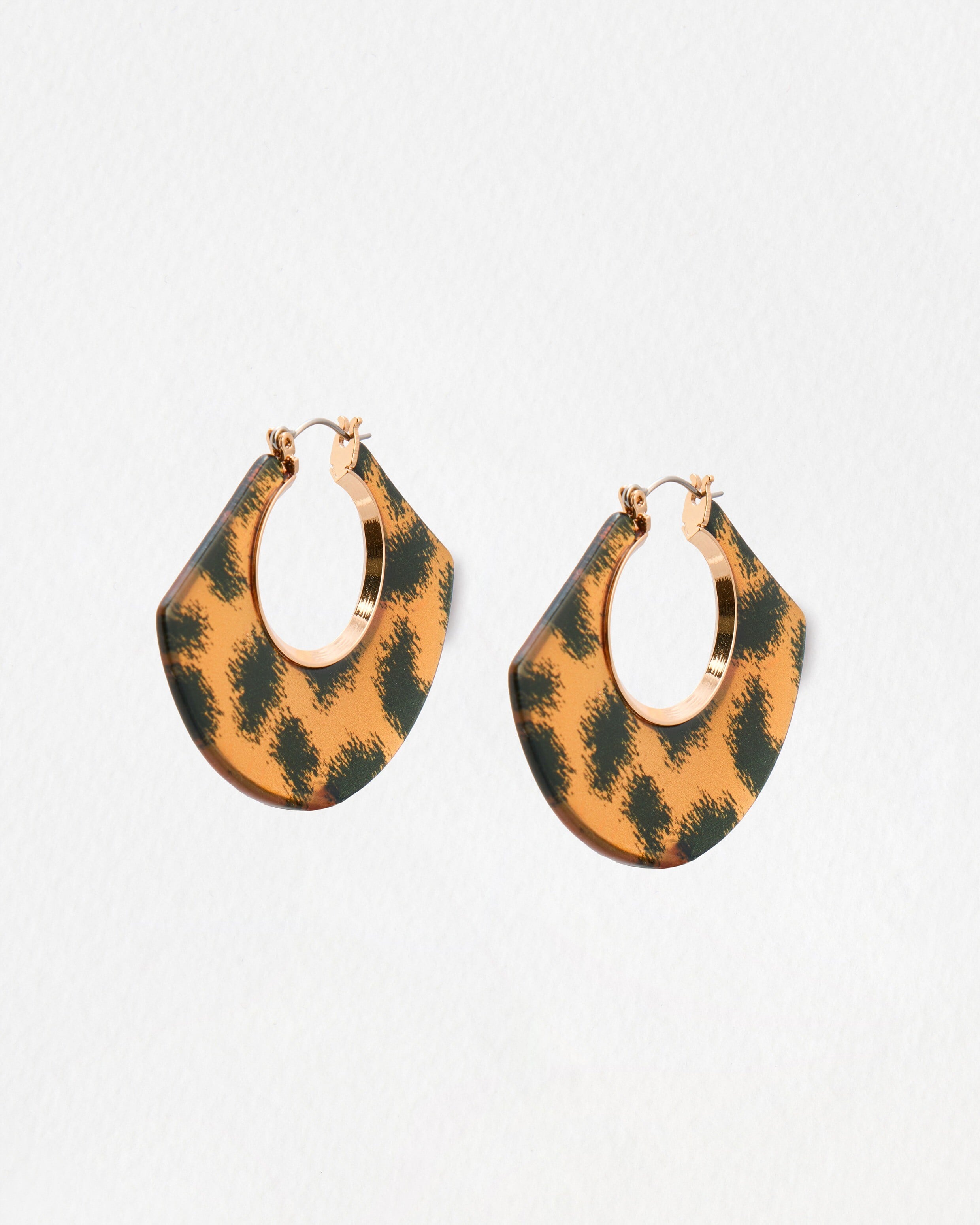 Mel Animal Resin Angular Hoop Earrings | Oliver Bonas