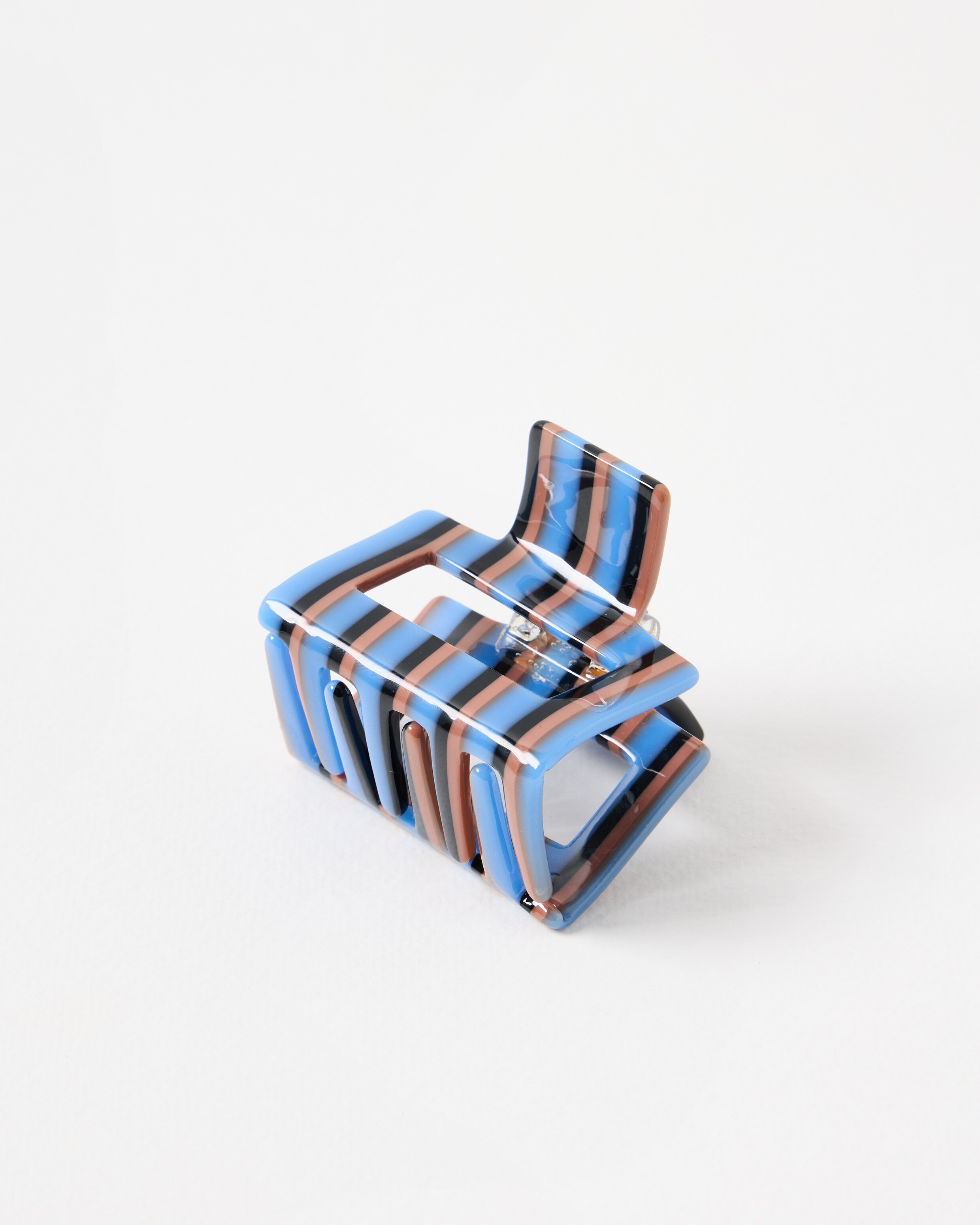 Odelie Blue Stripe Resin Hair Claw Clip | Oliver Bonas