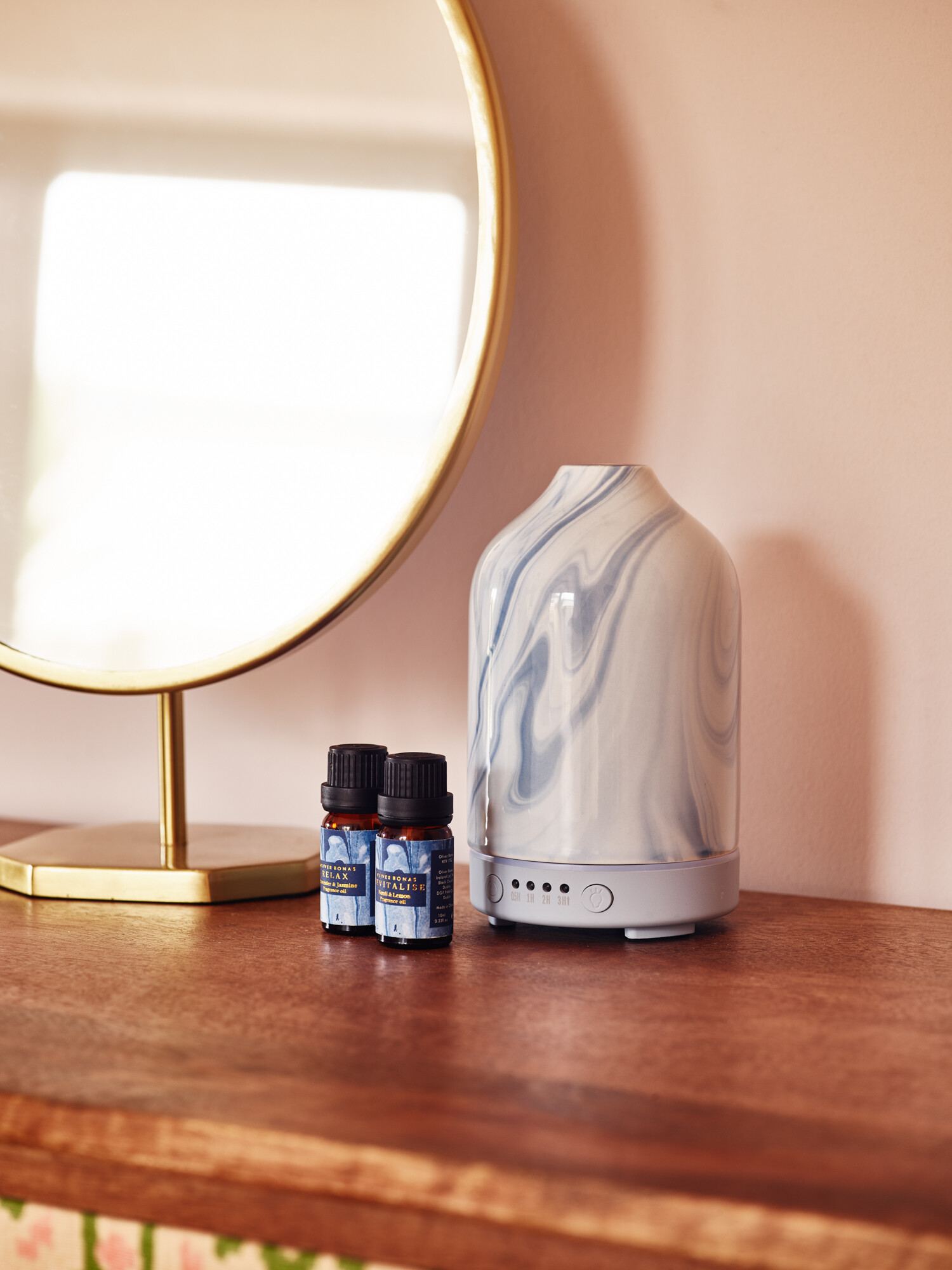 Marble Aroma Electric Diffuser & Fragrance Oils Set | Oliver Bonas