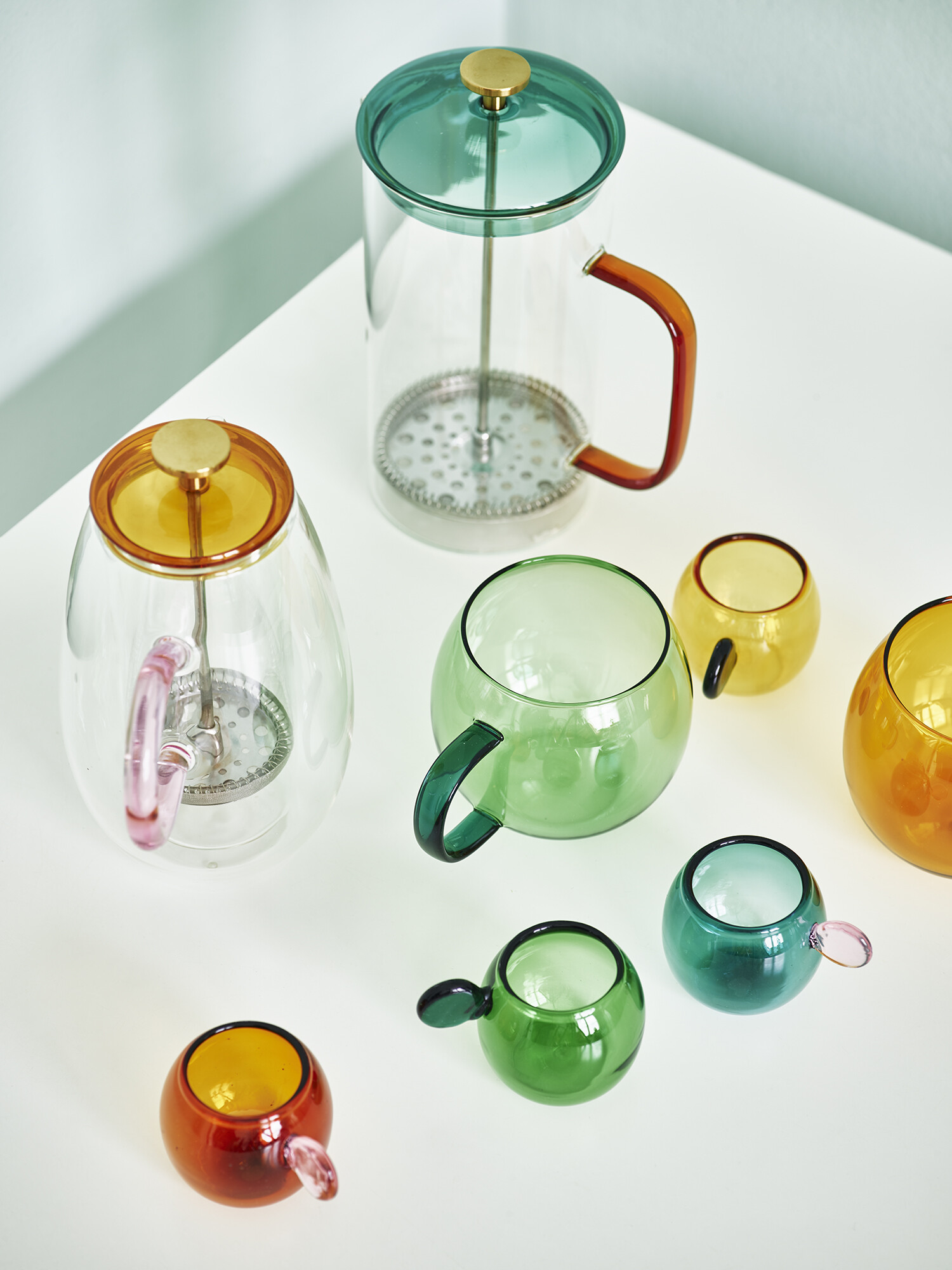 Kona Small Glass Cafetiere | Oliver Bonas