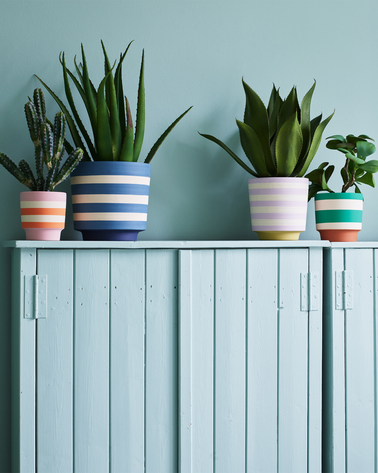 Ueno Blue Stripe Ceramic Plant Pot Large | Oliver Bonas