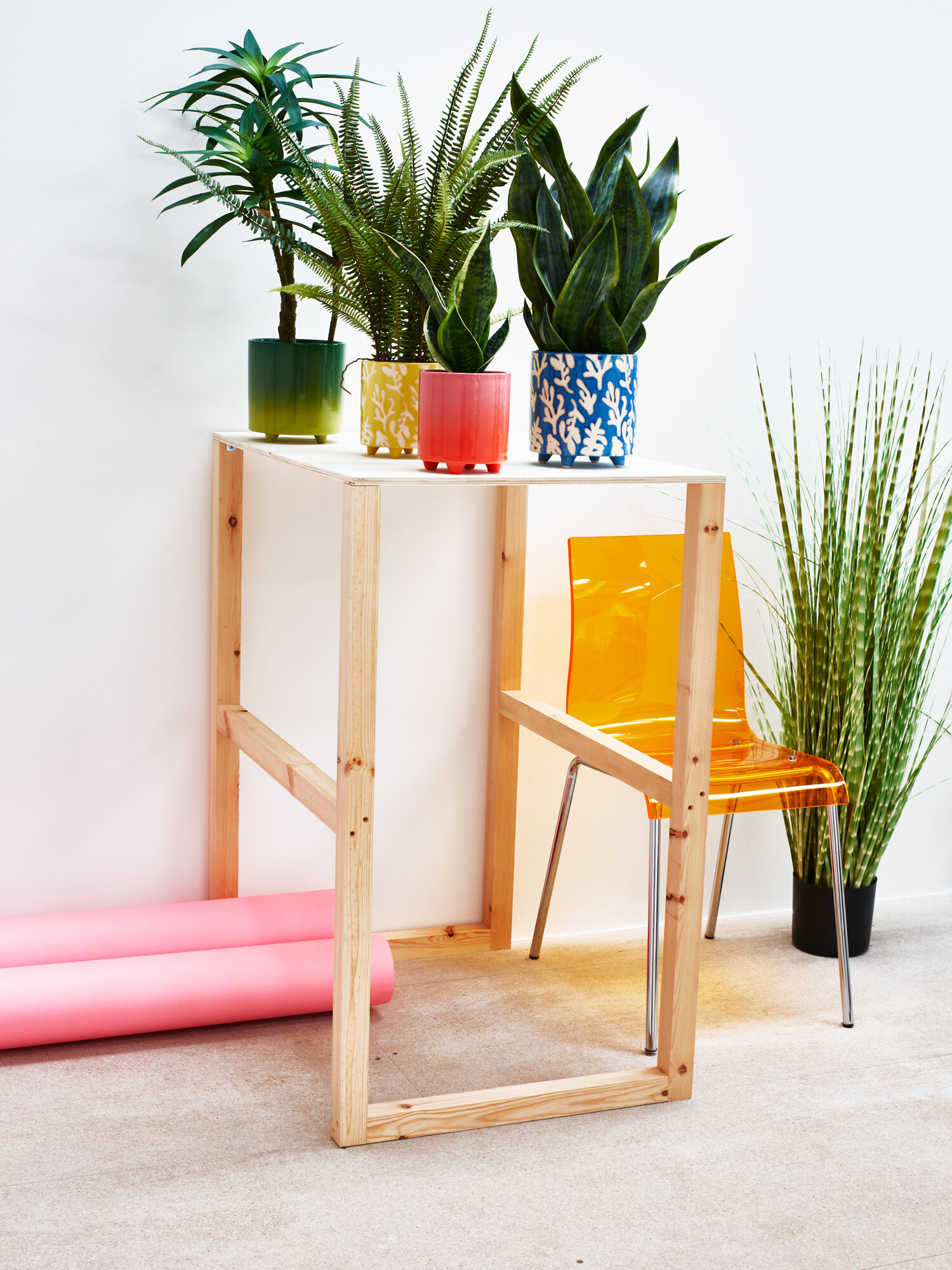 Raya Pink Ombre Plant Pot Medium | Oliver Bonas